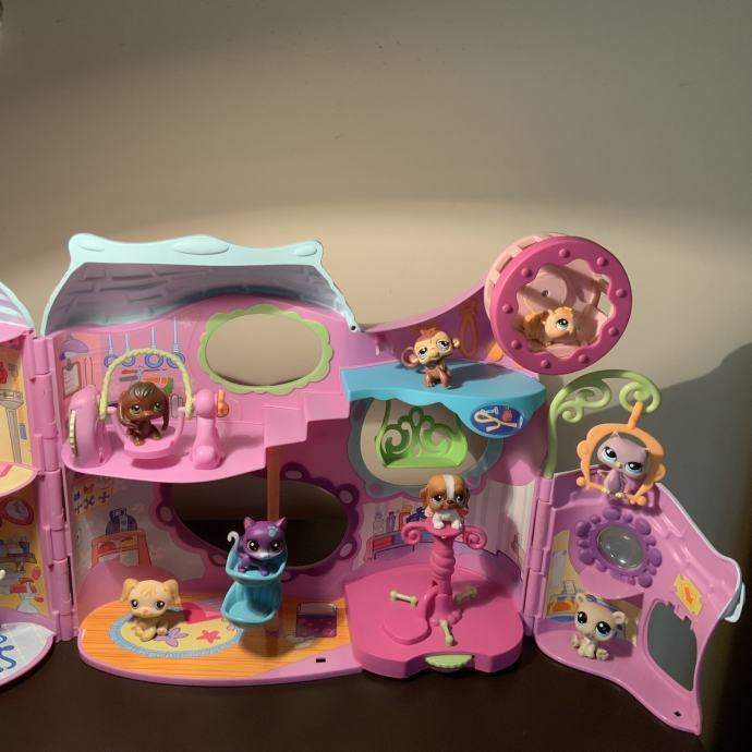 Littlest pet shop (LPS) Fitness centar i 11 figura