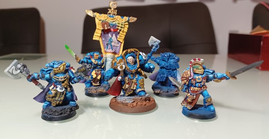 Warhammer 40k Marneus Calgar & honor guard