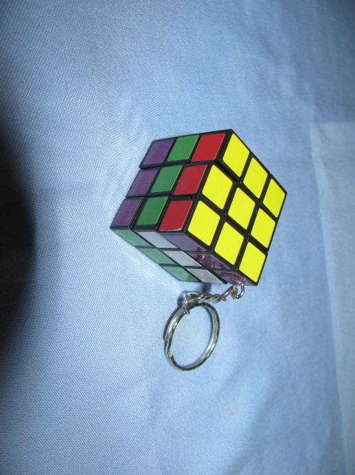 KOCKE - slagalice - Privjesci-Rubikova. Plišane kockice. SAND-2