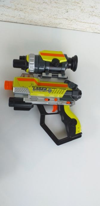 Laser Challenge Pro pištolji za igru