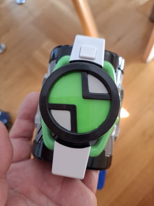 Omnitrix Ben 10 sat
