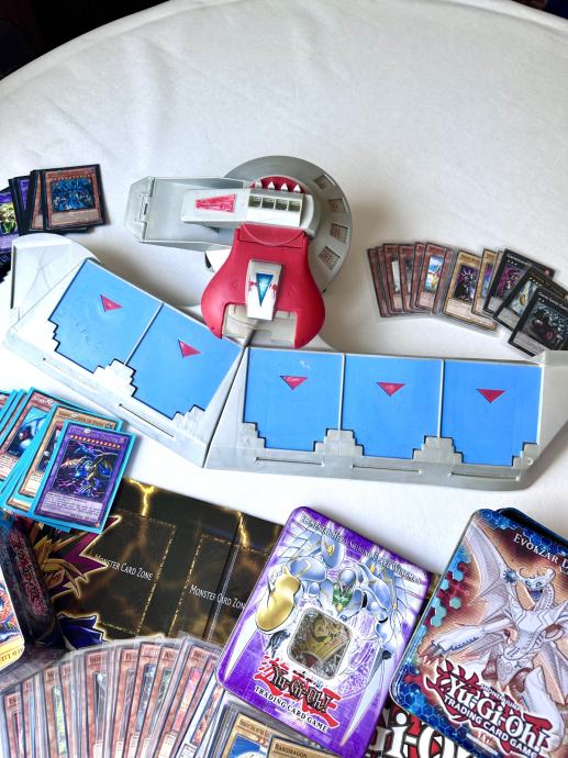 Originalan YU-GI-OH! Duel Disk