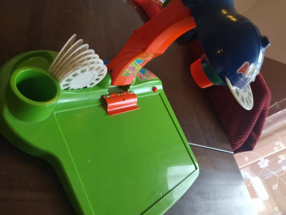 Projektor za crtanje/precrtavanje likova