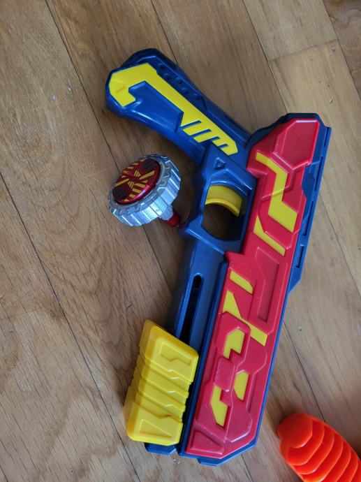 Puške i pištolji NERF + Spinner Fighter