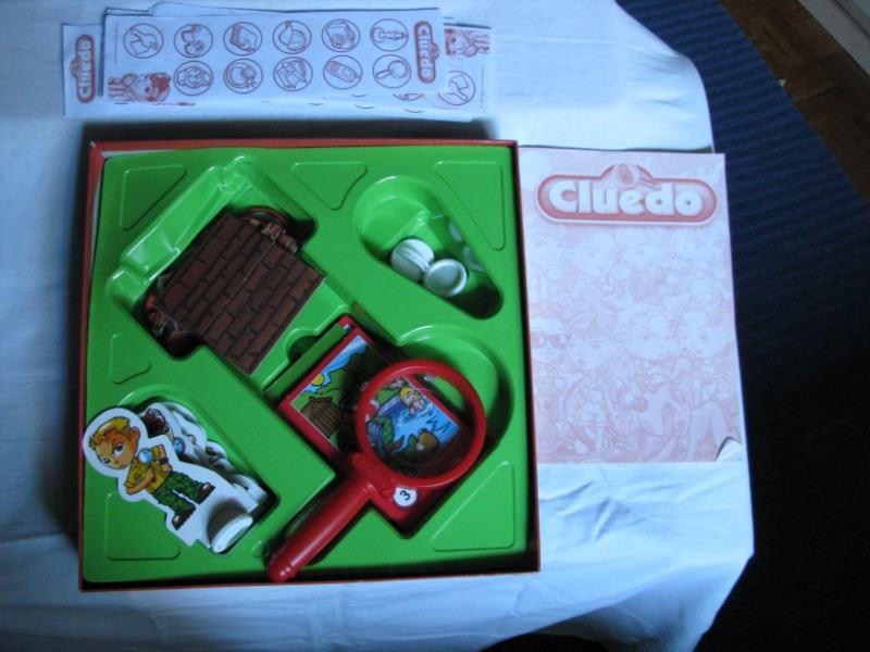CLUEDO drustvena igra