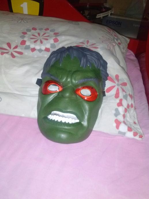Hulk maska