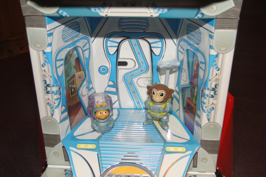 Kinder surprise - Space Mission Diorama EU 2012
