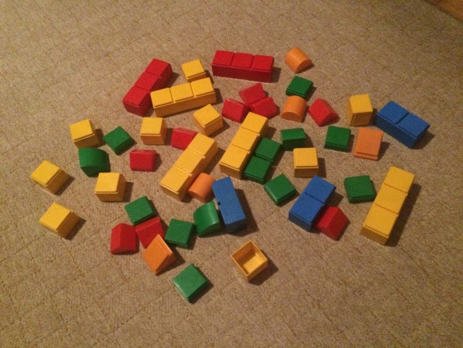 KOCKE ZA DJECU, DRVENE I PLASTIČNE