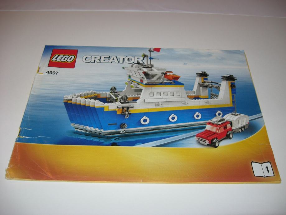 LEGO 4997 ------ Creator 3 u 1 ------ 1275 komada