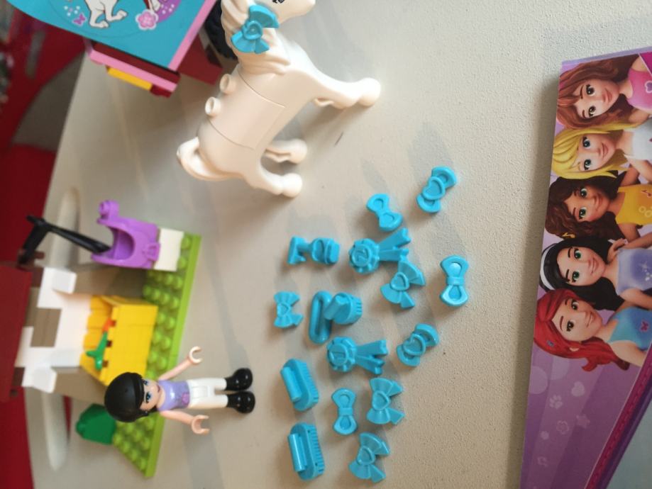 Lego friends farma s konjem