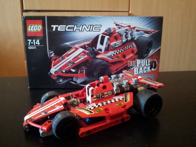 LEGO Set 42011 Tehnic Race Car