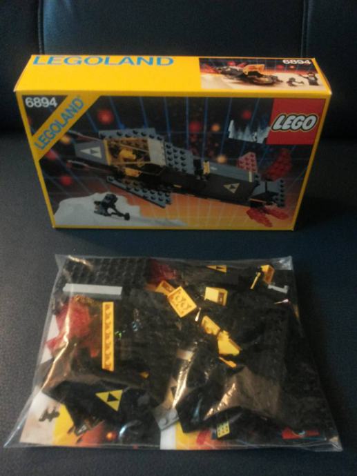 LEGO set 6894 Invader iz 1987. za kolekcionare u odličnom stanju!