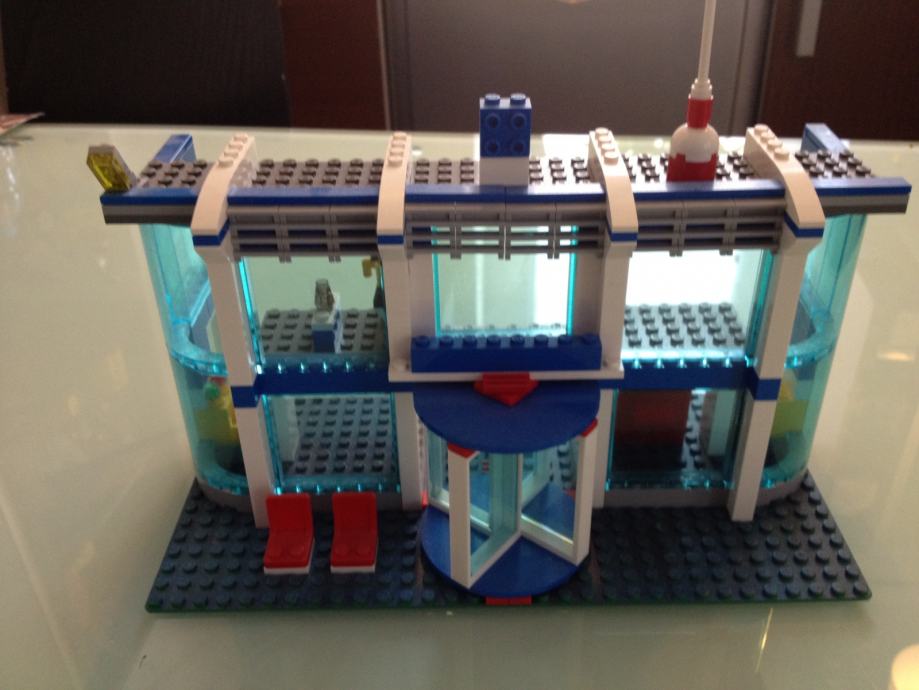 Lego avioni + aerodrom set3