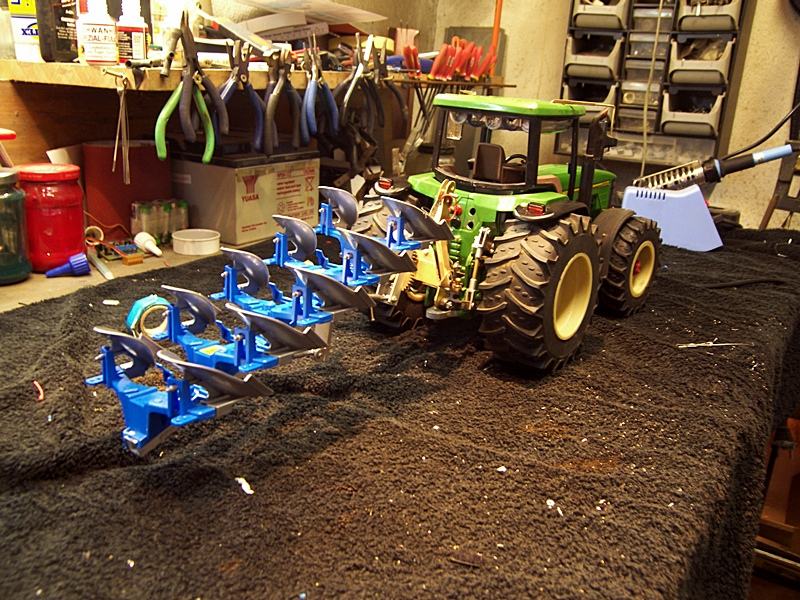 BRUDER MODEL PLUG LEMKEN