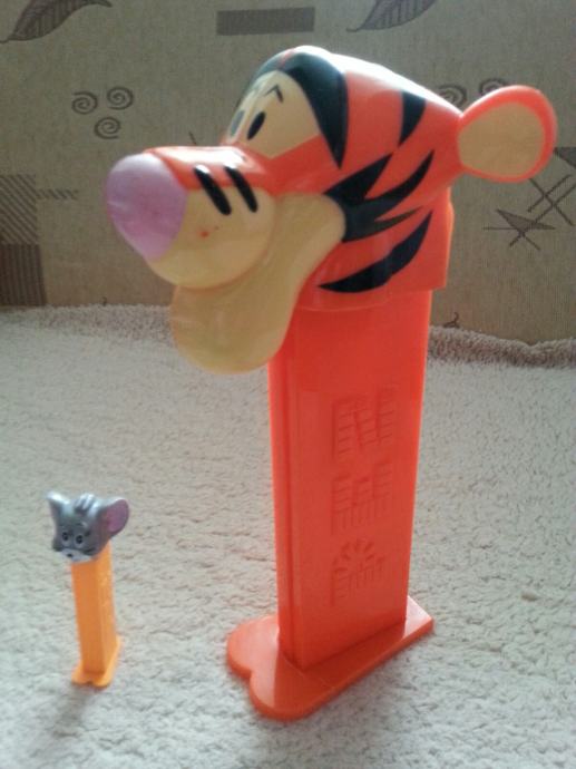 PEZ figure