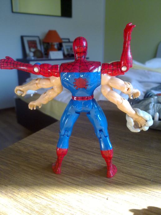 Spider-man six hands