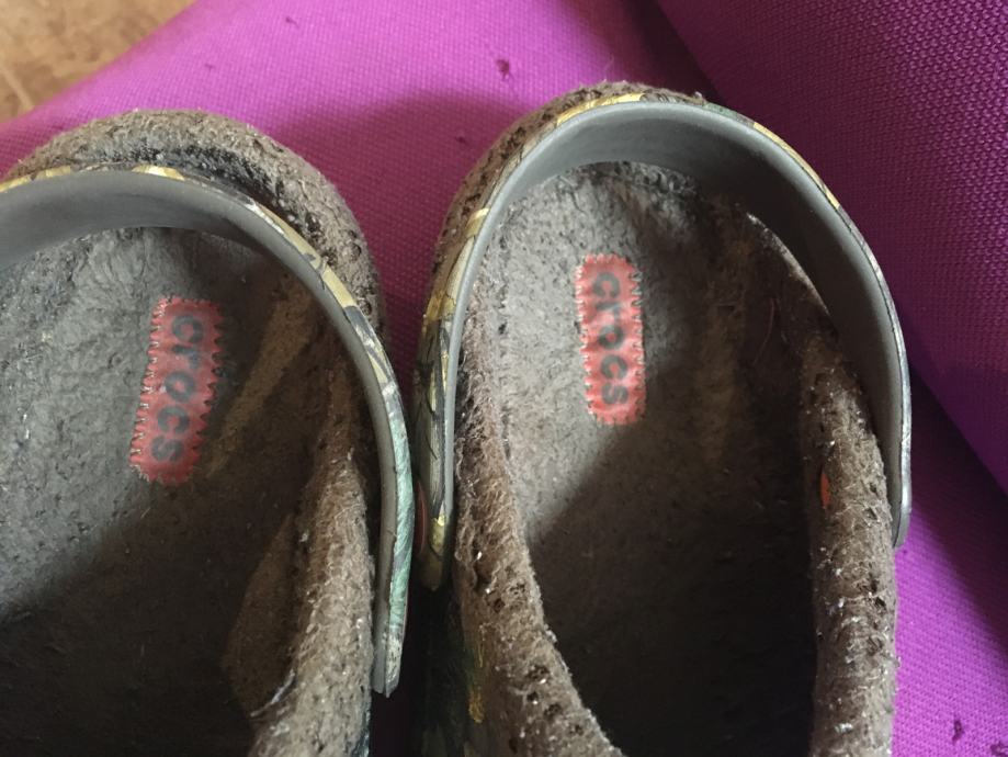 Djecije Crocs original vel.34/35, maskirne sa krznom