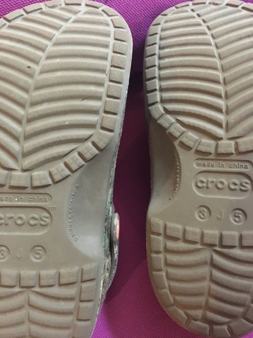 Djecije Crocs original vel.34/35, maskirne sa krznom