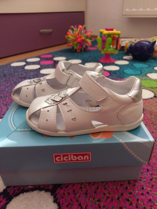 Ciciban sandale