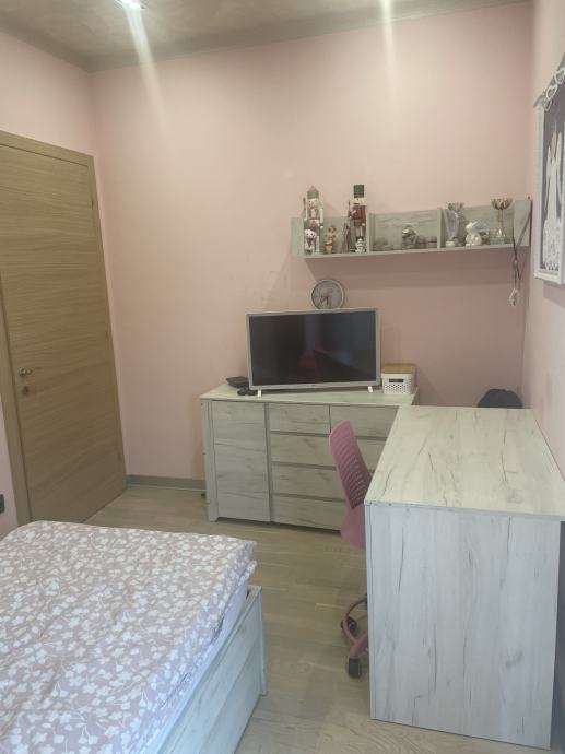 Diječija soba Emezzeta,Angel-2 ormara,radni stol,komoda,krevet,…