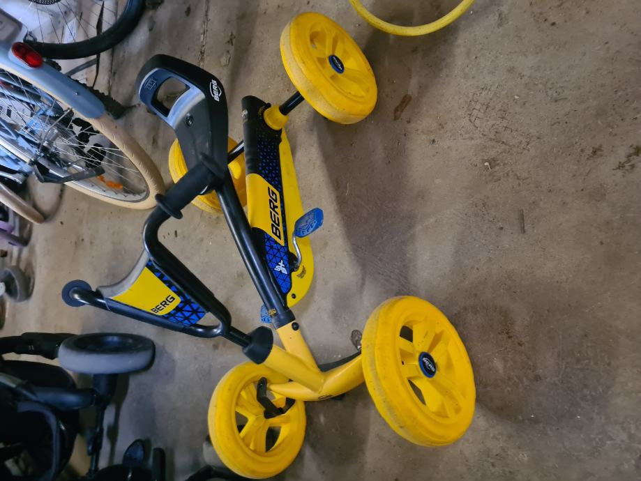 Berg buggy na pedale