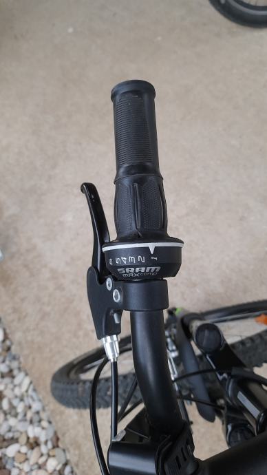 Bicikl Rockrider ST500