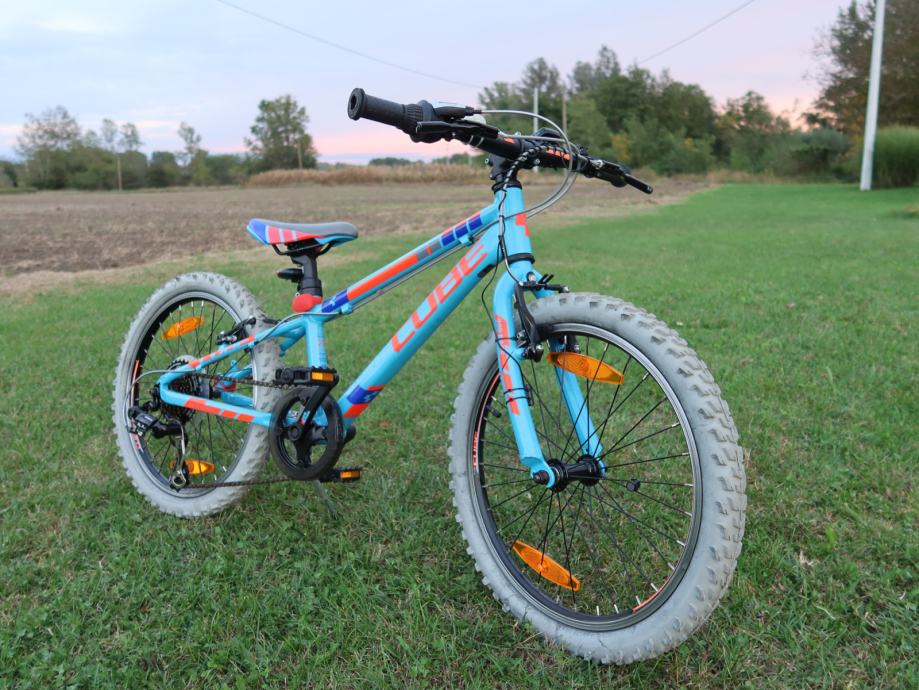 CUBE 200 RACE vrhunski dječji bicikl