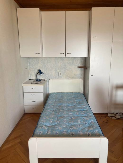 Krevet 90x200 i ormari