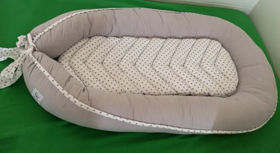 Gnijezdo za bebu baby nest