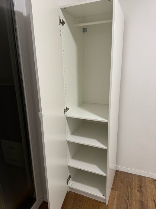 Ormar bijeli Samstad (Ikea)