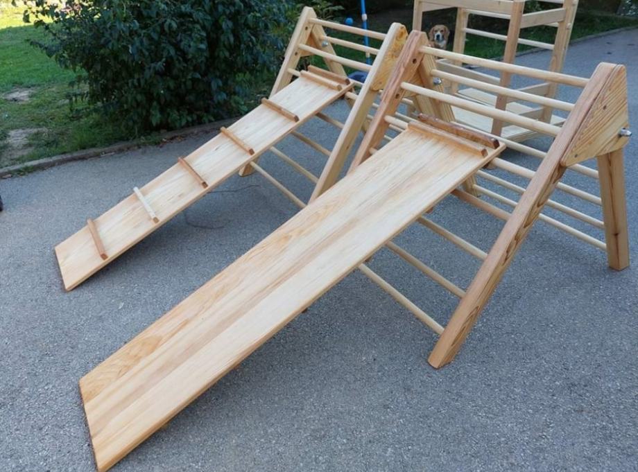 Pikler trokut (ljestve) s rampom