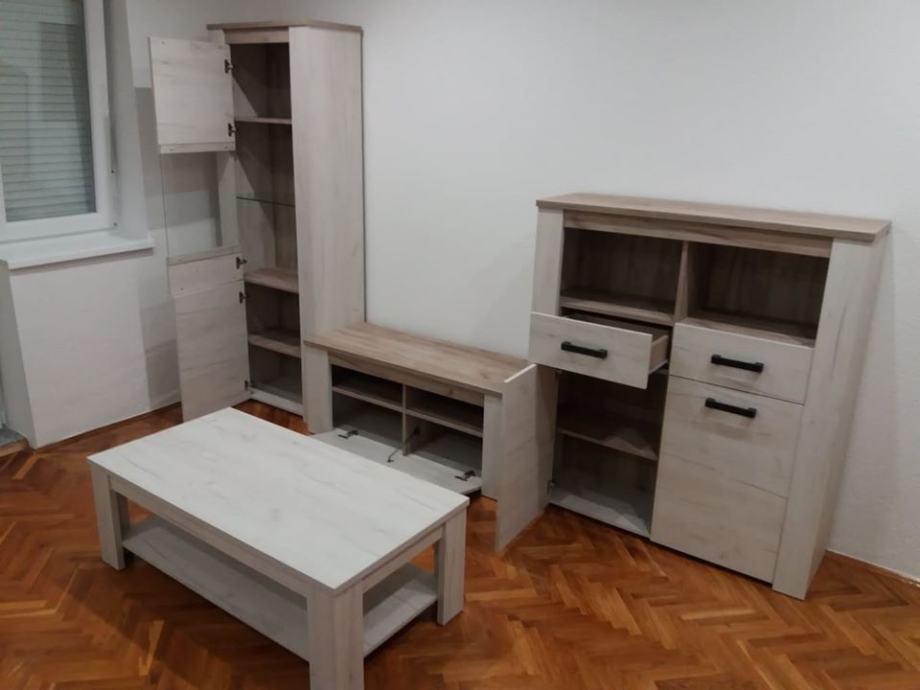 Kent Namještaj - isključivo zvati na tel.