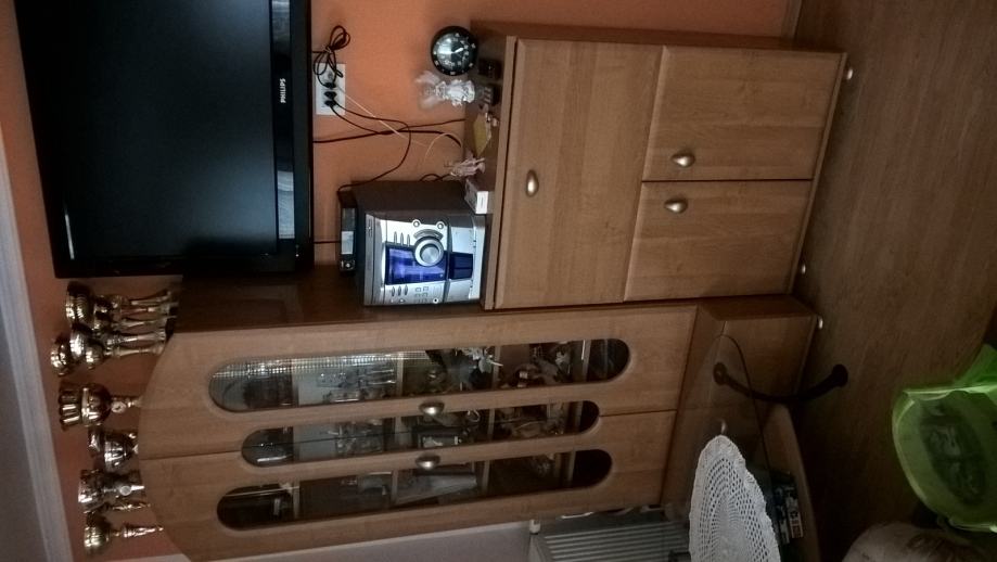 Komplet ormara i komoda za dnevni boravak