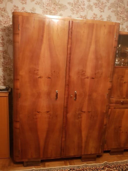 Starinski ormar HITNO