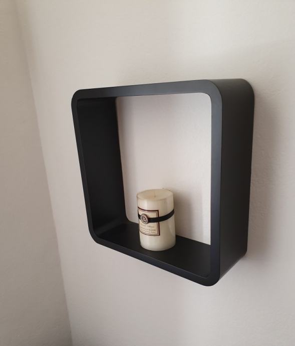 Ukrasne zidne police