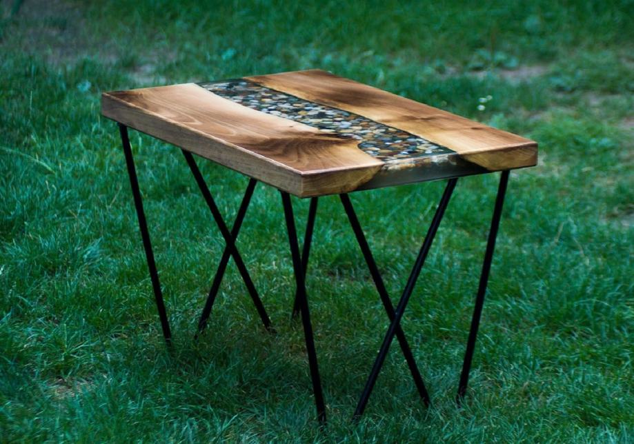 Coffee table - epoxy/orah stol