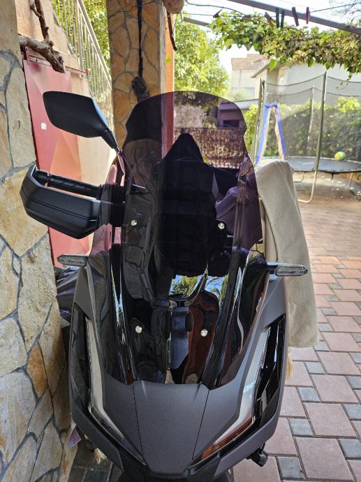 honda adv 350 vizir pluig dark smoke