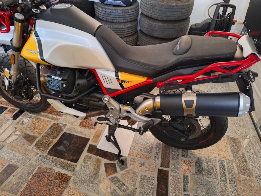 Moto Guzzi V85TT sjedalo Shadow NOVO