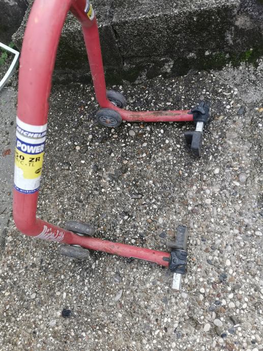 štender za motor