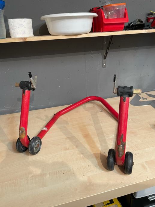 Stender stalak za motor aprilia yamaha honda