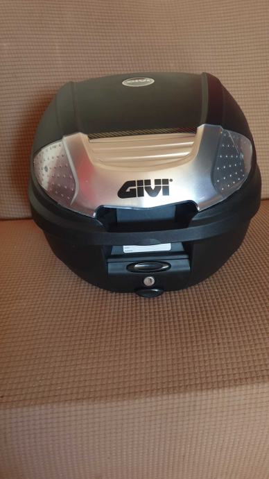 Yamaha Givi kofer 50 eura