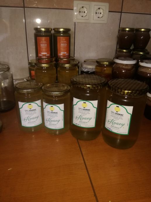 DOMACI MED I PCELINJI PROIZVODI