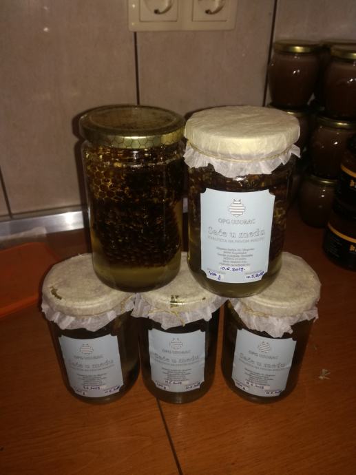 DOMACI MED I PCELINJI PROIZVODI