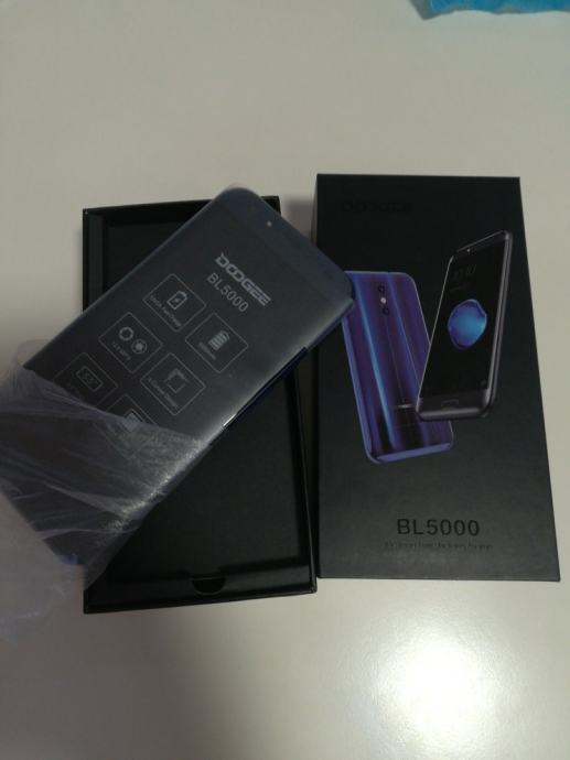 Doogee BL 5000