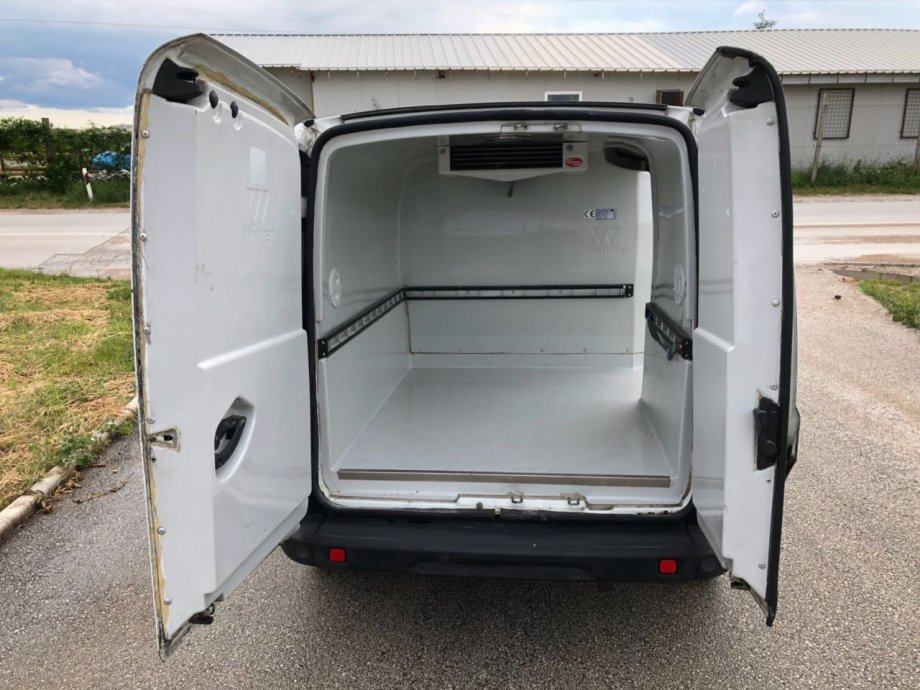 Fiat Doblo 1,9 JTD CARGO - SA RASHLADNOM KOMOROM, 2008 god.