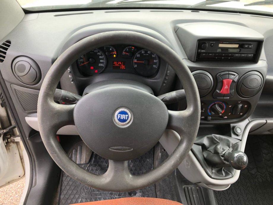 Fiat Doblo 1,9 JTD CARGO - SA RASHLADNOM KOMOROM, 2008 god.