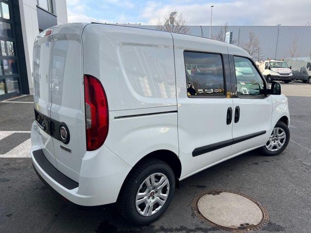 FIAT DOBLO CARGO 1.6 JTDM N1 5 SJEDALA 500km 2022 god., 2022 god.
