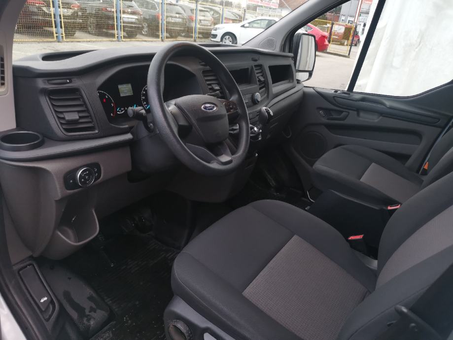 Ford Transit custom, 2019 god.