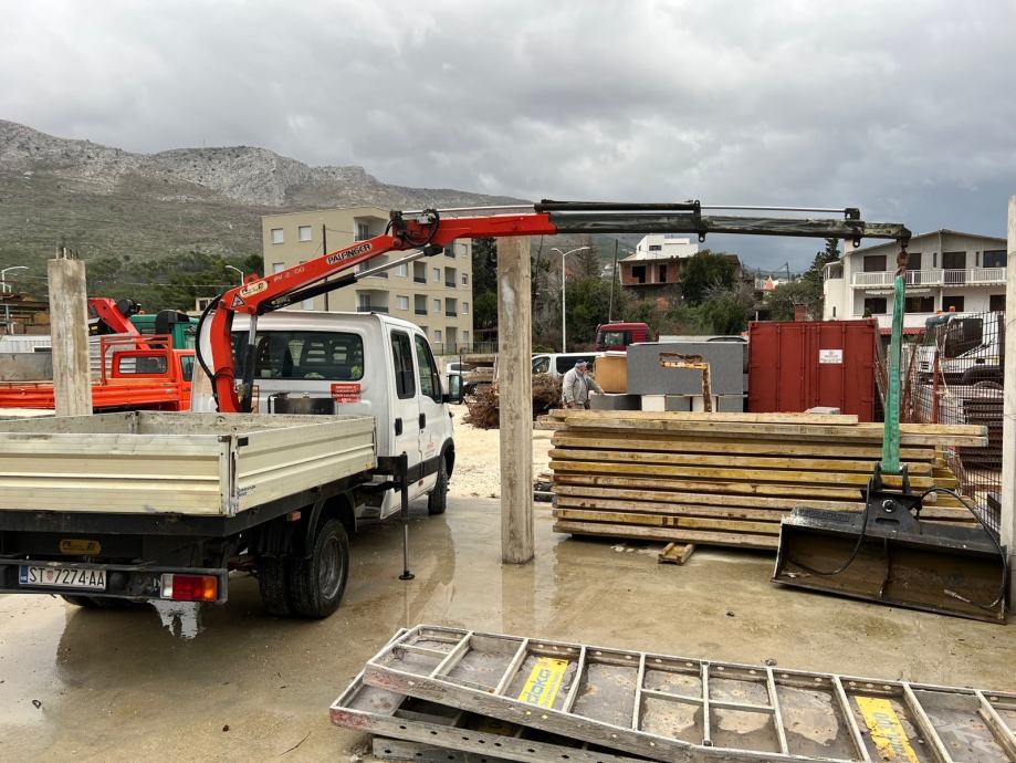 IVECO 35c11 DOKA + KRAN, 2005 god.