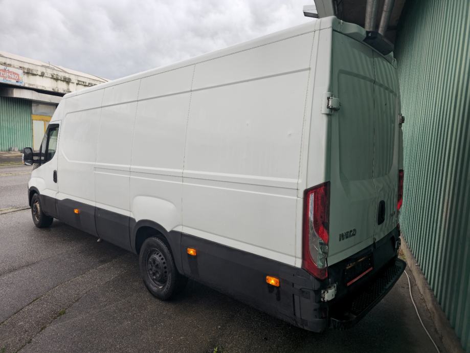 IVECO DAILY 2017**EXTRA LONG**AUTOMOBILI BEZ LIMITA, 2017 god.
